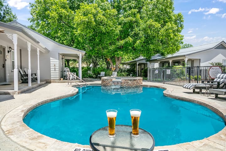 Main Street Retreat #21 | On Main | Pool/hot Tub - Texas