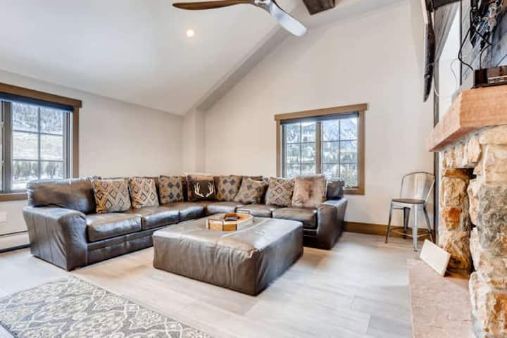 Experience Modern Relaxation & Luxury At Its Best! - Keystone, CO