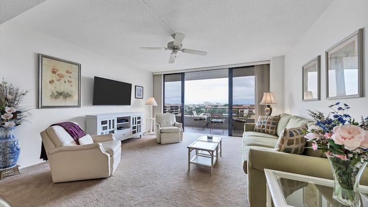 Luxury 5 Star Apartment On The Anchorage, Siesta Key Apartment 1018 - Siesta Key, FL