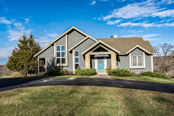 111 W. Glen Hollow Rd Galena Territory - Galena, IL