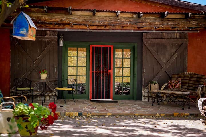 Garden Casita At Aravaipa Farms Orchard & Inn - Mammoth, AZ