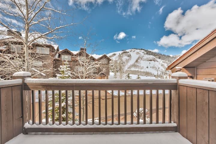 Luxury Home, Shuttle Access & Hot Tub! Ironwood 21 - Park City, UT