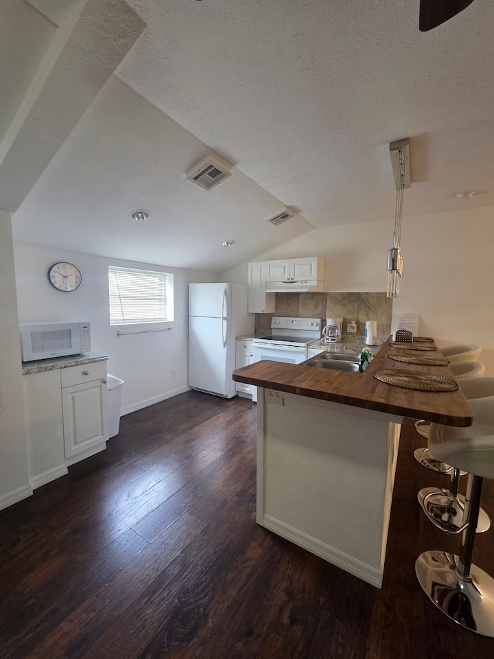 Luxury Apartment In Lakeland - Lakeland, FL