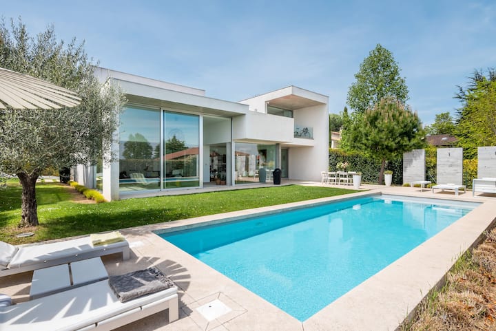 Blanche - Contemporary Architect's House - Lyon