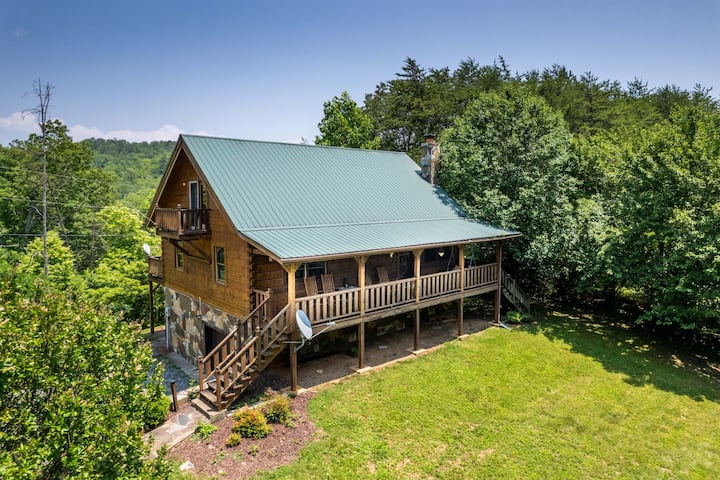 Bear Crawl Inn - Bryson City, NC