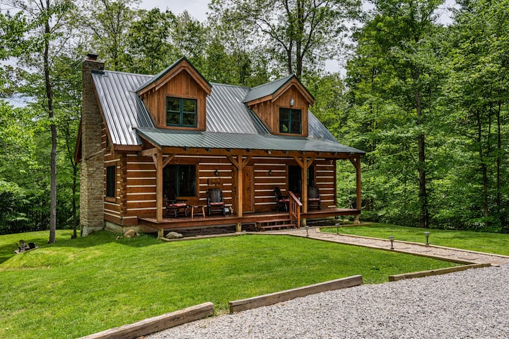 Cozy Dog Vacation Log Cabin - Cabins for Rent in Morgantown, Indiana ...