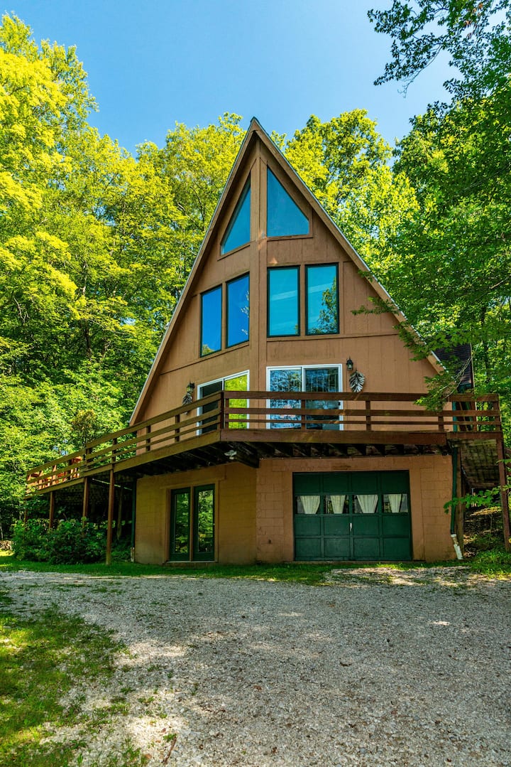 Laguna House Vacation Rental - Brown County, IN