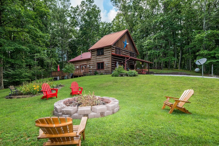 Lonestar Vacation Cabin - Nashville, IN