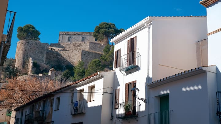 Denia Townhouse: At The Heart Of It - Dénia