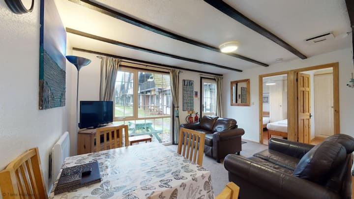 No.01 Tudor Court, Tolroy Manor - St Ives
