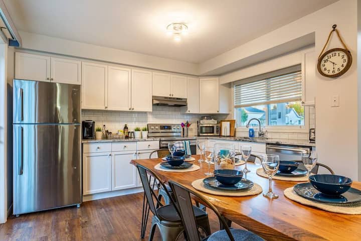 Sunset Beach House: Fast Wifi | Patio | Bbq - St. Catharines