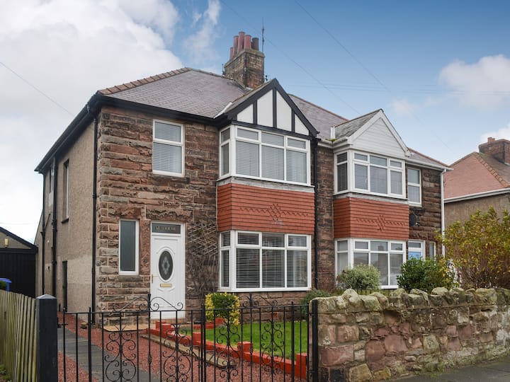 Seaholme - Seahouses