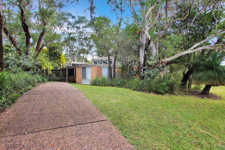 Sandy Shores - Hawks Nest