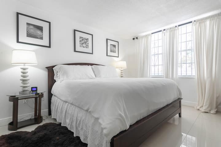 Airy Chic Zen South Beach King Parking Available - Miami Florida, Miami Beach
