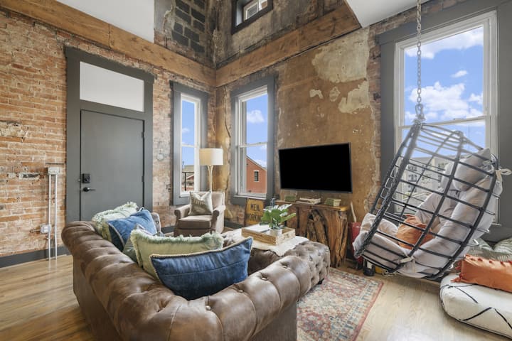 Stayloft - Top Otr Loft Since 2019! - Cincinnati, OH