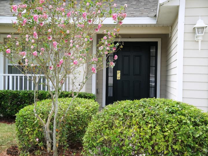 4 Bedroom Pool Home With Conservation View - St. Cloud, FL