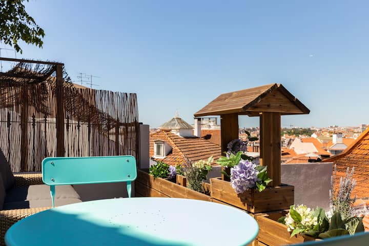 Casa Das Andorinhas - Central Apartment W Terrace, Lisbon - São João