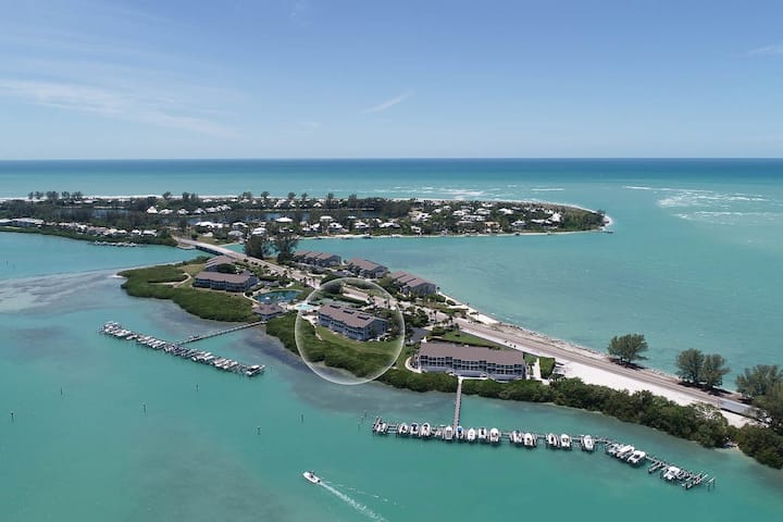 Bayside Beauty ~ 3/3 Condo #22 In Boca Grande - 보카 그랜드