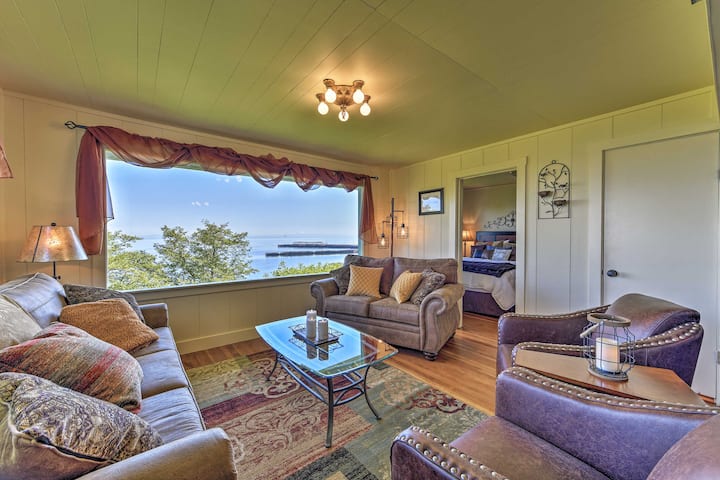 Waterfront Home ~ 6 Mi To Olympic National Park! - Port Angeles, WA
