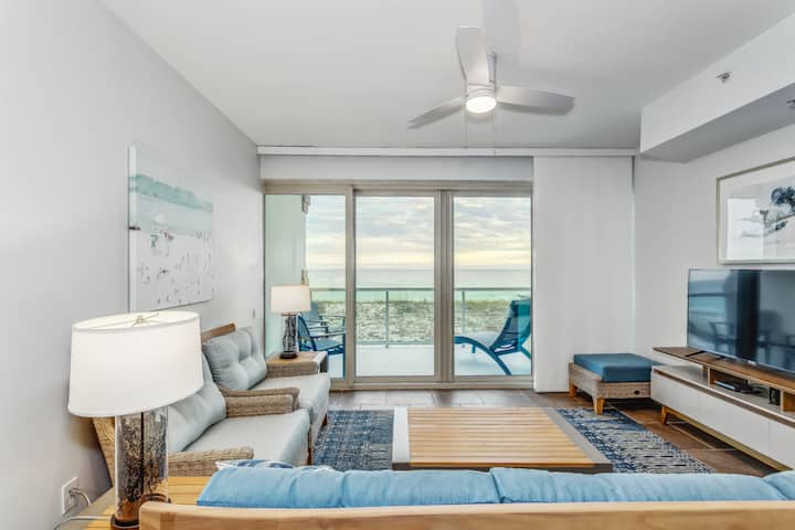 Gulf Front*daily Beach Chairs*beach Club! Bc 204a - Gulf Breeze, FL