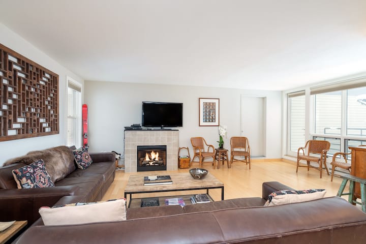 Cozy Couple's Retreat In Downtown Telluride - Silverton, CO