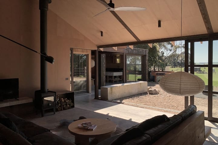Ross Farm Dairy | Retreat In South Gippsland - Leongatha