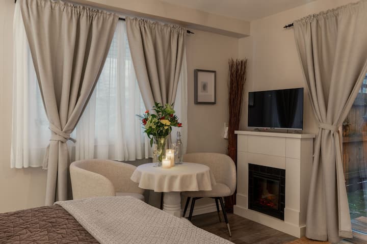 Private Room, Nordik Spa, Gatineau Park, Walking - 加蒂諾