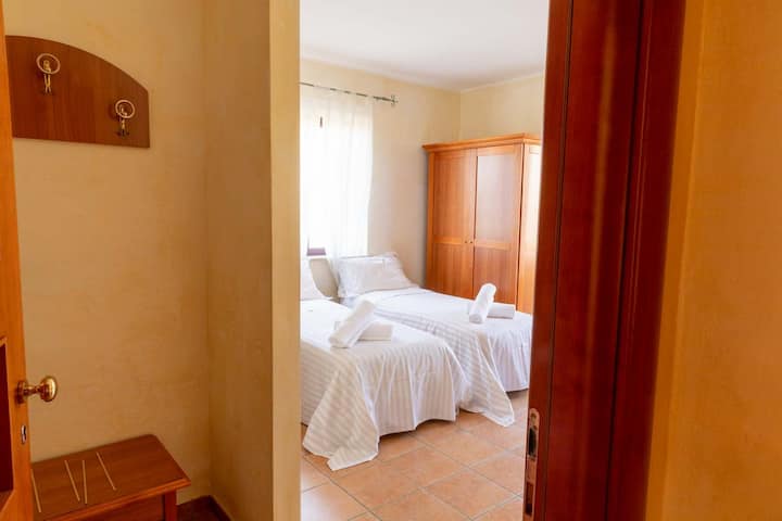 Pizzo: Quadruple Guest Room+wifi+posto Auto - Mileto