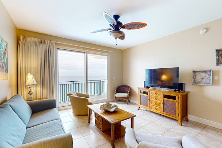 Amazing 3br Oceanfront | Balcony | Pool | Hot Tub - Panama City Beach, FL