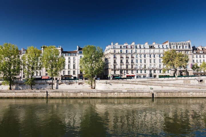 Apartment Seine River - Paris