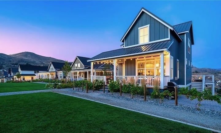 Welcome To Margarita Villa At The Lookout At Lake - Chelan, WA