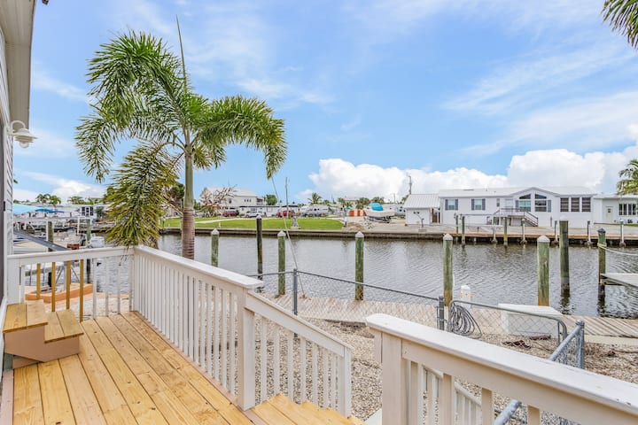 2/2 On The Water In St. James City! - Sanibel Island, FL