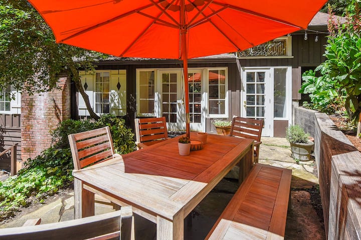 Sunshine Grove - Stylish Retreat! Spa, Private. - Jenner, CA