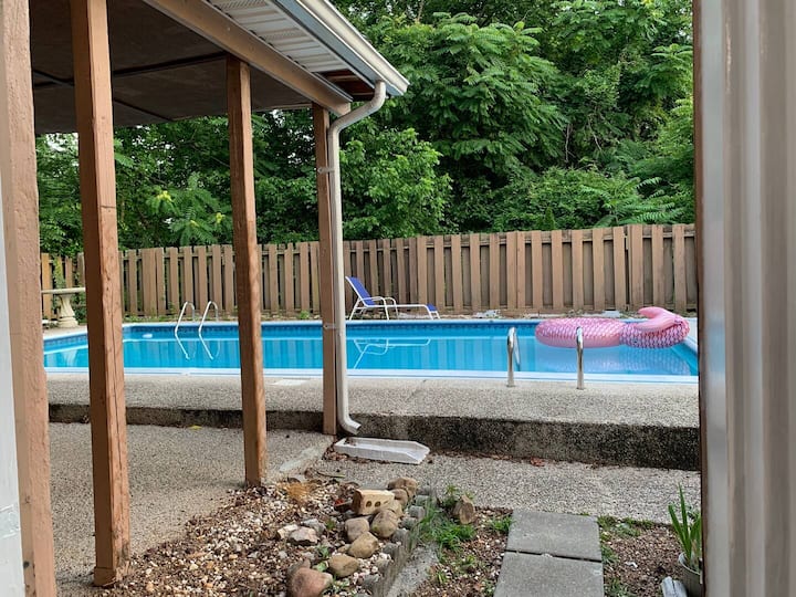 Cozy Studio W/pool - Chattanooga, TN