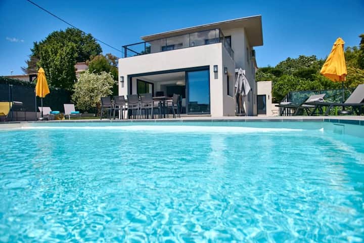 Villa Moderne Vue Mer Et Piscine - Cagnes-sur-Mer