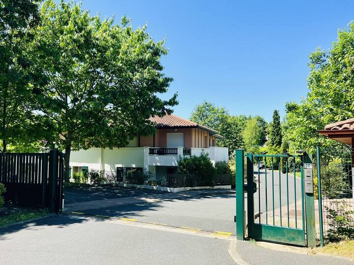Appartement Cambo-les-bains, 2 Pièces, 4 Pers. - Ustaritz