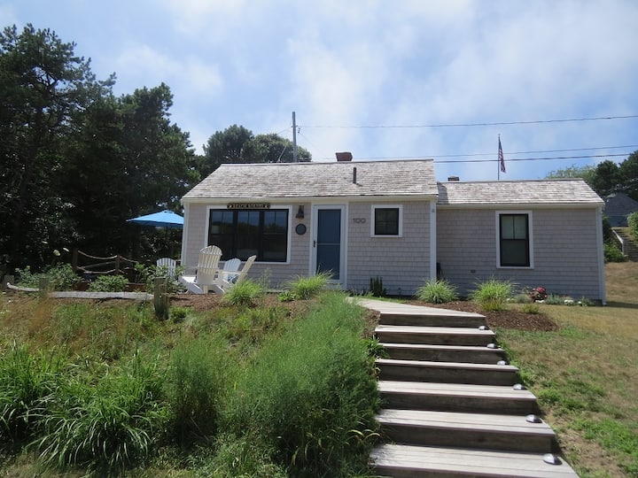 Private, Sophisticated Tidal Views - Chatham, MA