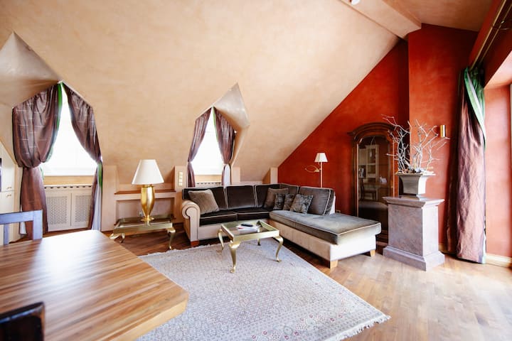 Luxuriöses Apartment Mit Balkon "Venezia" - Graz