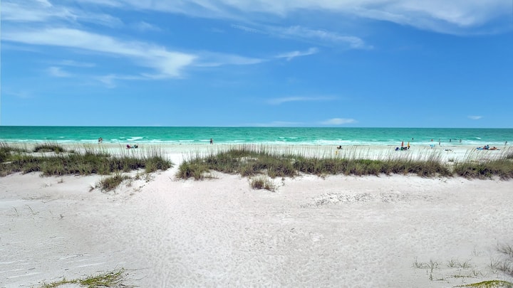 Sun And Seader North - Holmes Beach, FL