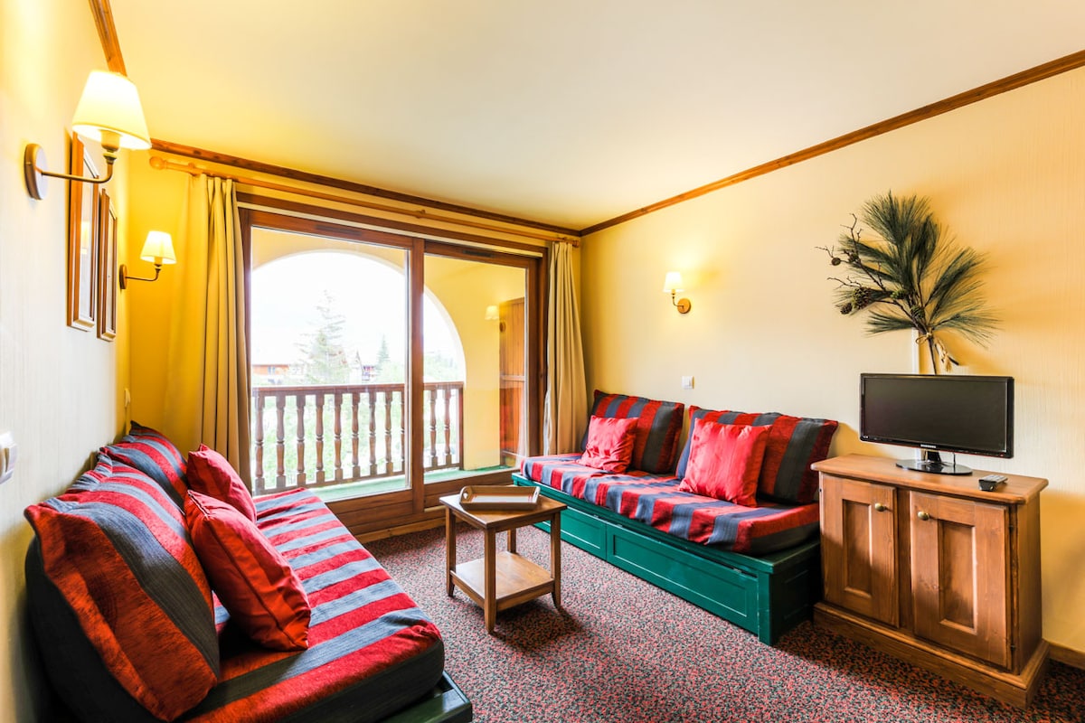 2 Room Apartment For 5 People Comfort - Flats for Rent in LA SALLE-LES ...