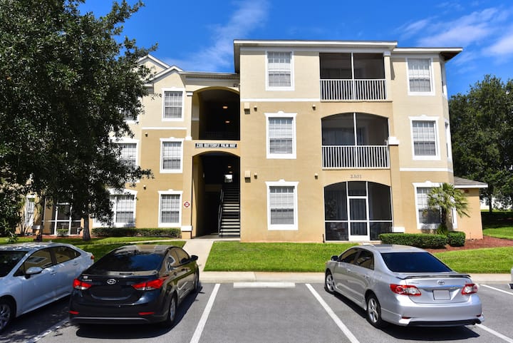 3br Orangebaum Condo W/private Balcony, Pool & Resort Access Near Disney - Florida