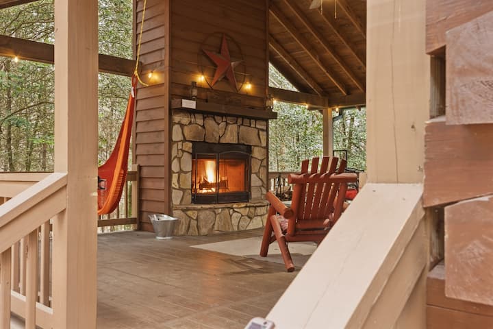 Secluded Cabin Hot Tub And Fireplace Moose Lodge - Blue Ridge, GA