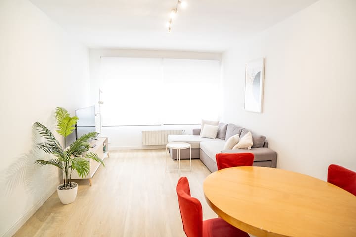 ¡Paraíso Cántabro! Piso Moderno En Torrelavega - Torrelavega