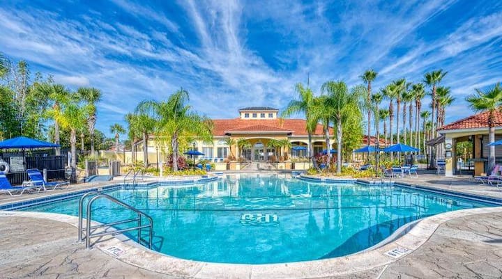 Family-friendly Resort 3 Br Townhouse - Kissimmee