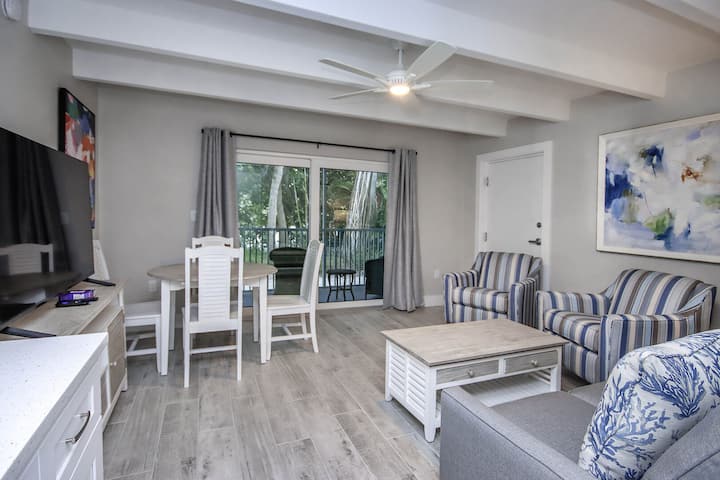 Sunny 1br Sanibel Island Escape - Colony Inn 06 - Sanibel Island, FL