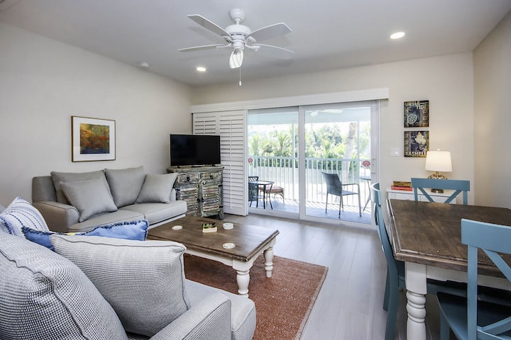 Sunny 1br Sanibel Condo - Colony Inn 43 - Sanibel, FL