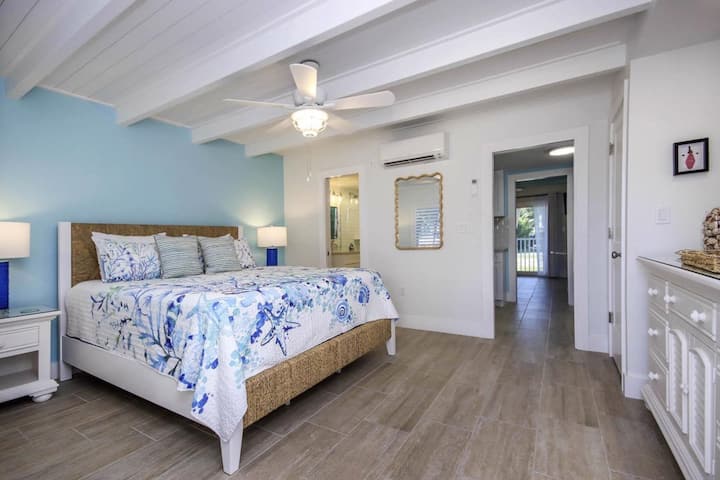 Colony Inn C-44 - Sanibel, FL