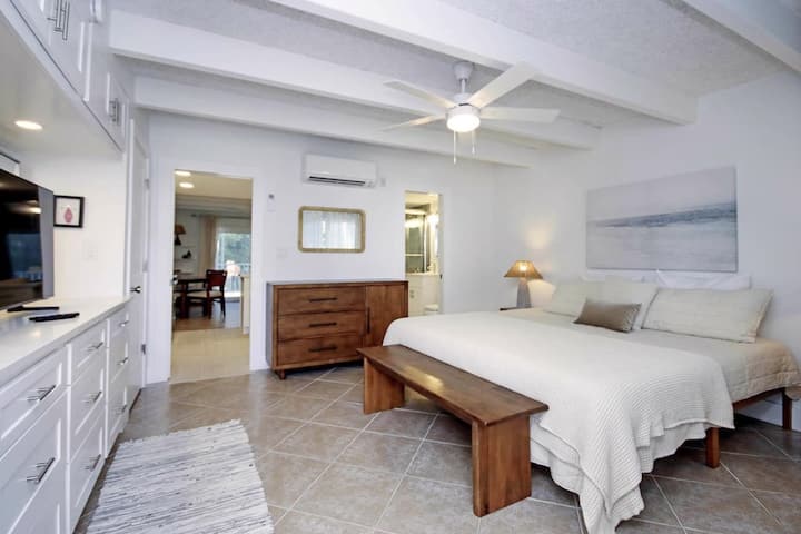 Colony Inn C-54 - Sanibel, FL