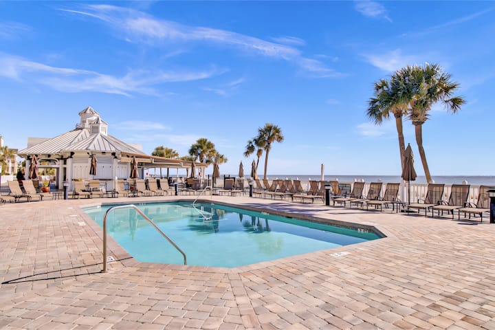 138 Grand Pavilion By Avantstay | 100 Yds To Ocean - Mount Pleasant, SC