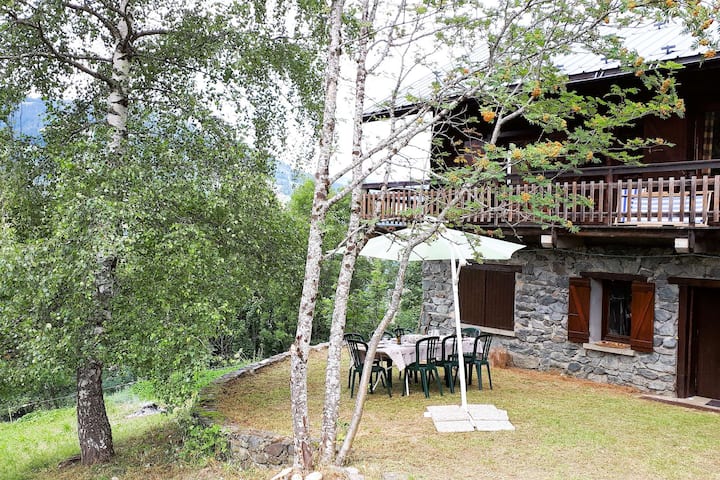 Beau Chalet Pour 8 à 10 Personnes. Idéal Famille - Areches Beaufort
